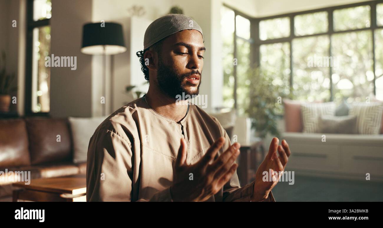 Islamisch, glaube und Mensch mit Gebet zu Hause für spirituelle ...