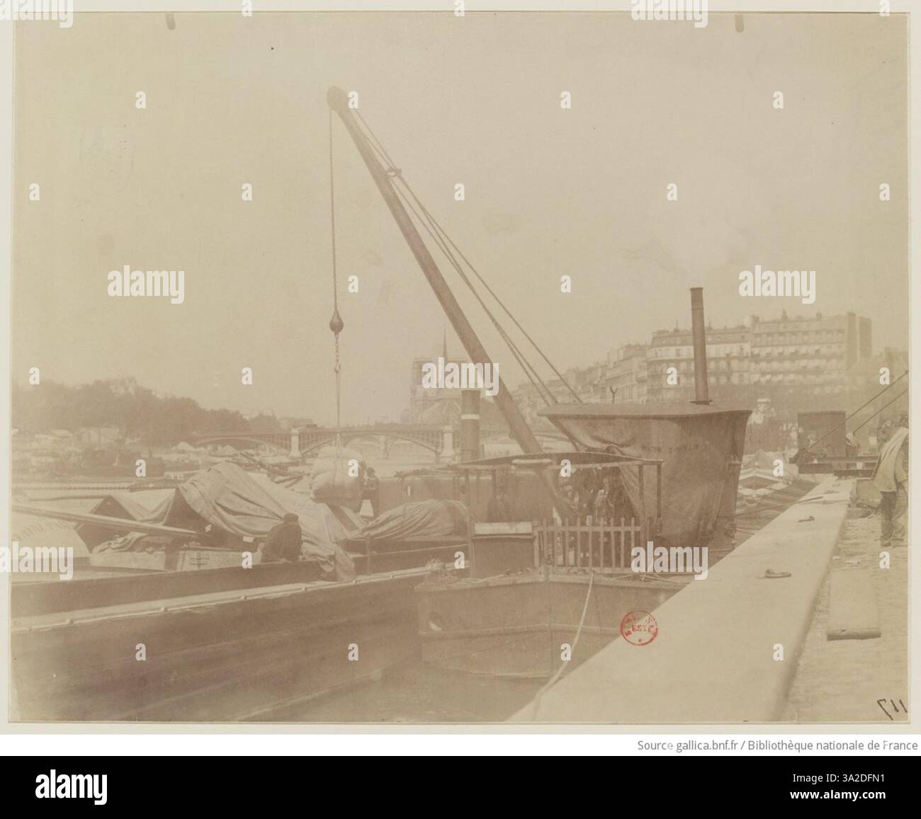 Auf diesem Foto fängt Eugène Atget den Quai Henri IV und Port Sully ...