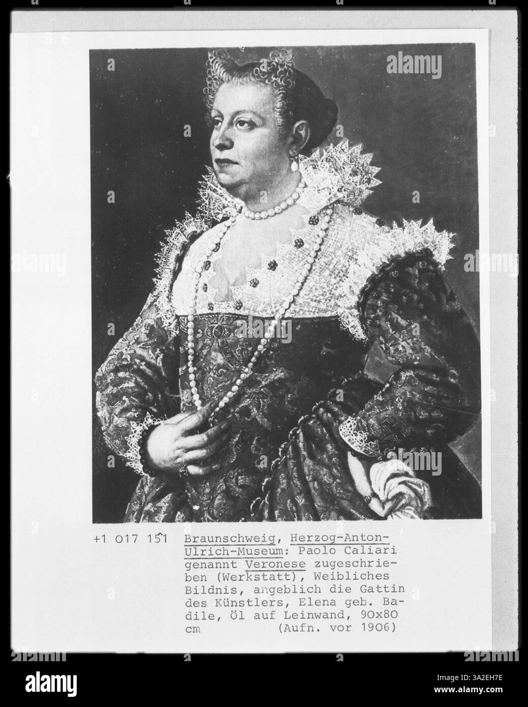 Dieses Porträt, das Francesco Montemezzano zugeschrieben wird, zeigt eine Dame aus dem späten 16 ...