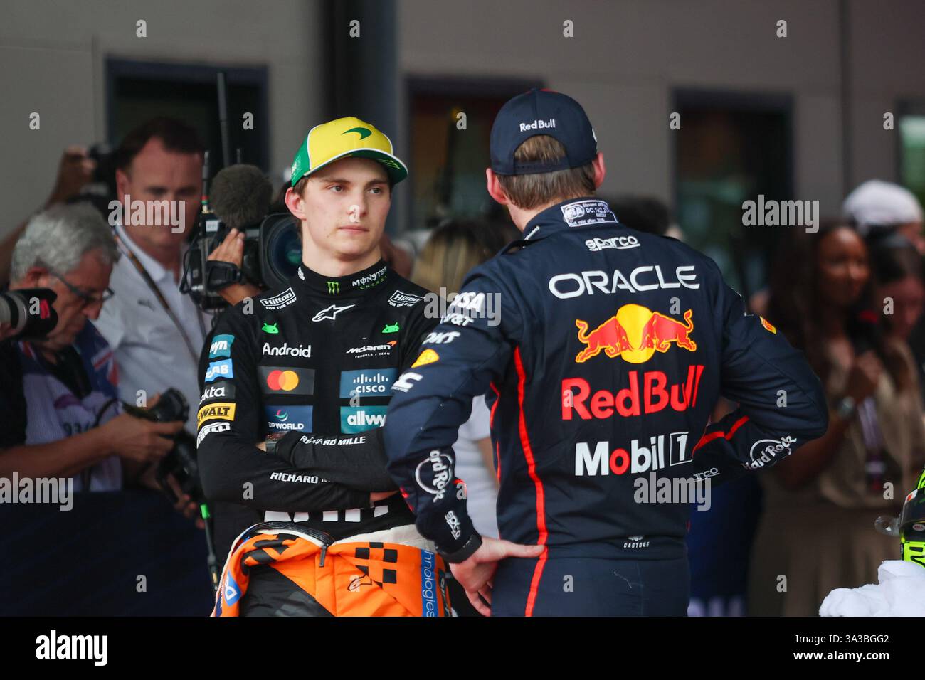 Malbourne, Australien. Februar 2025. Oscar Piastri (aus) - McLaren ...