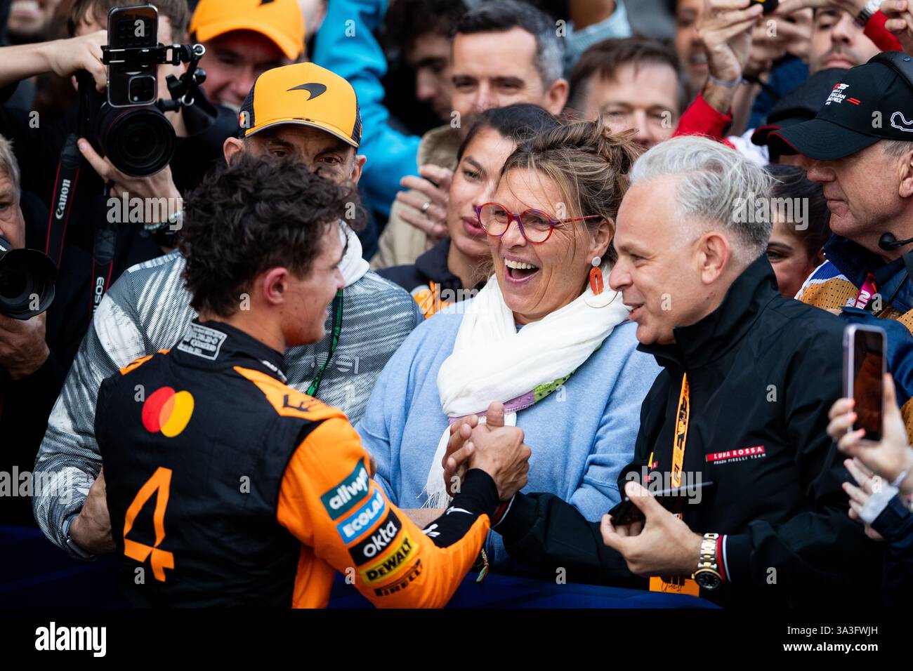 Melbourne, Australien. 16. März 2025. NORRIS Lando (gbr), McLaren F1 Team MCL39, Porträtfeier ...