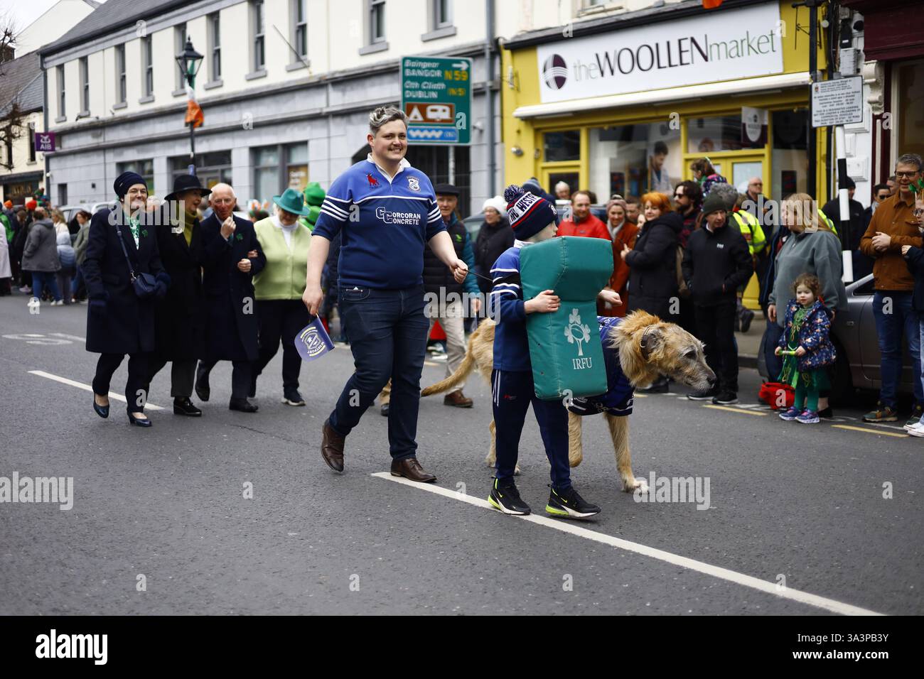 Westport, Irland. März 2025. Montag, 17. März 2025: Westport, Mayo ...