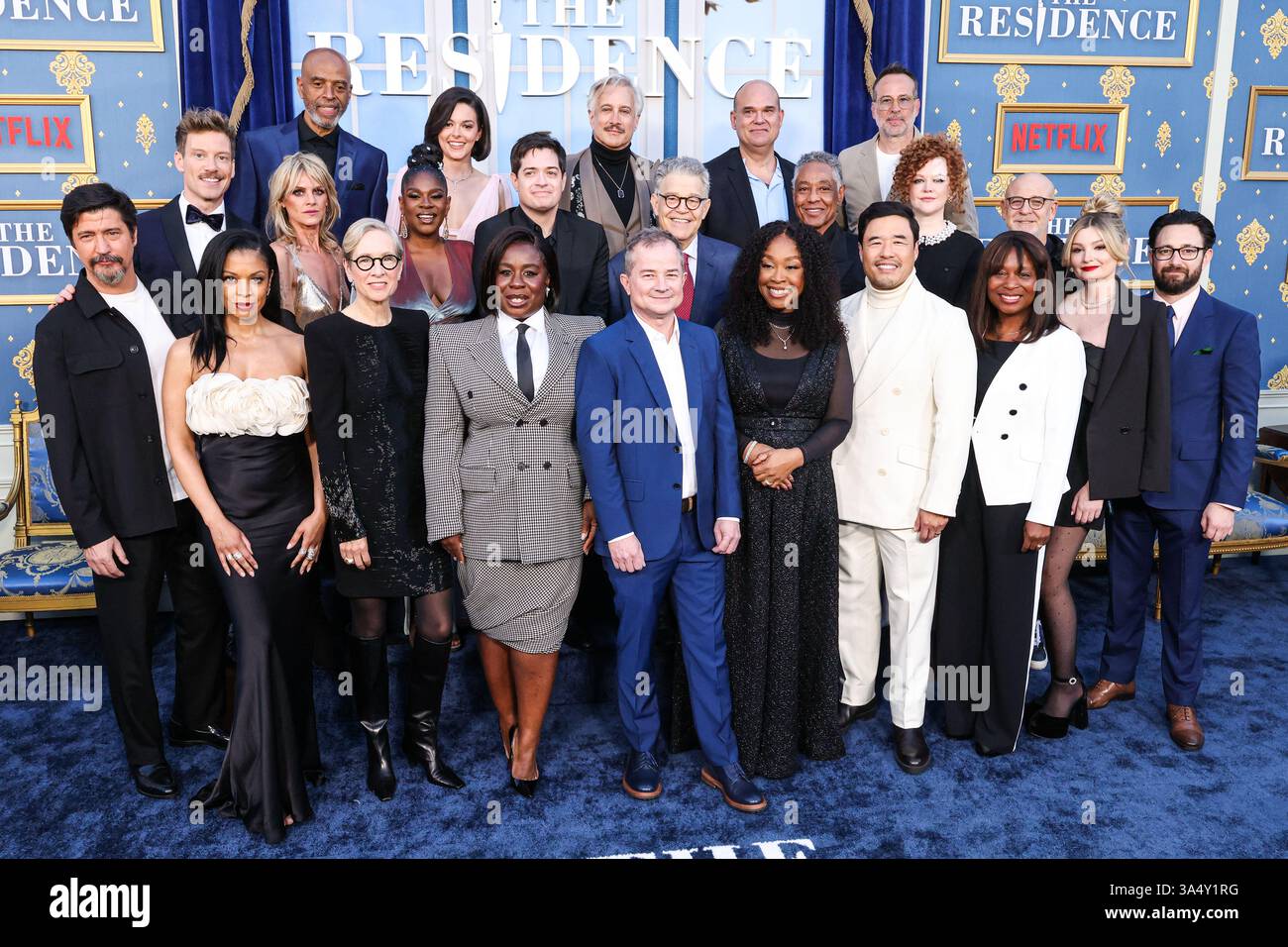 HOLLYWOOD, LOS ANGELES, KALIFORNIEN, USA - 19. MÄRZ: Ken Marino, Susan ...