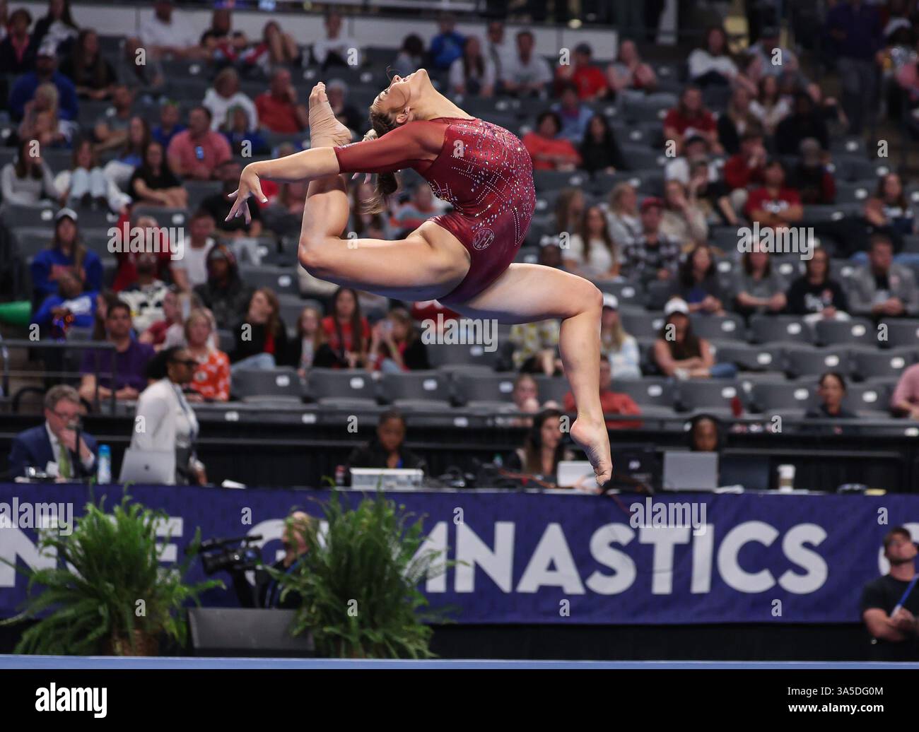 22. März 2025: Oklahoma Danielle Sievers springt während Session 2 der ...