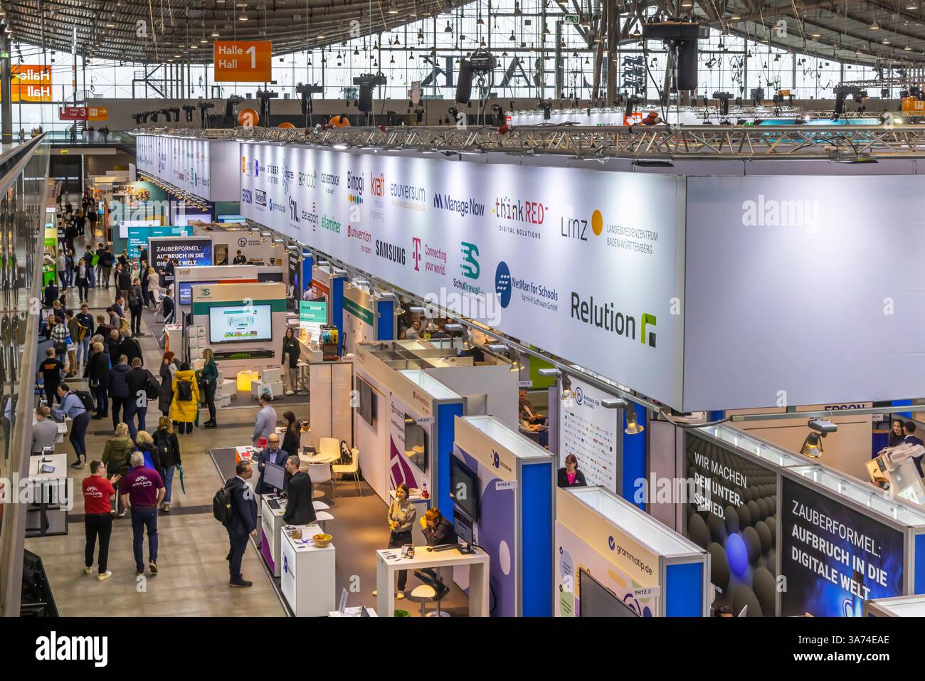 Messe Didacta in Stuttgart, Europas größte Bildungsmesse. // 15.02.2025: Stuttgart, Baden ...