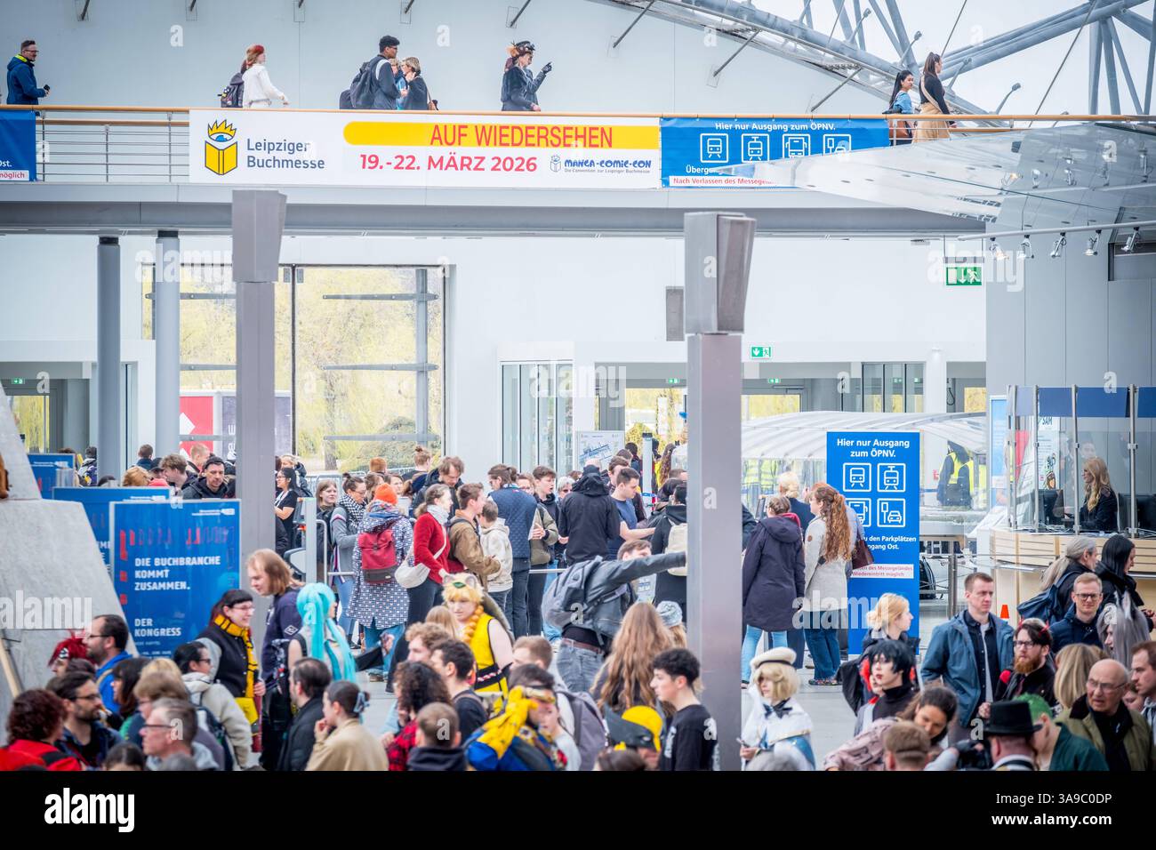 Letzter Tag der Buchmesse 2025. Hinweis auf die Messe 2026, welche vom ...