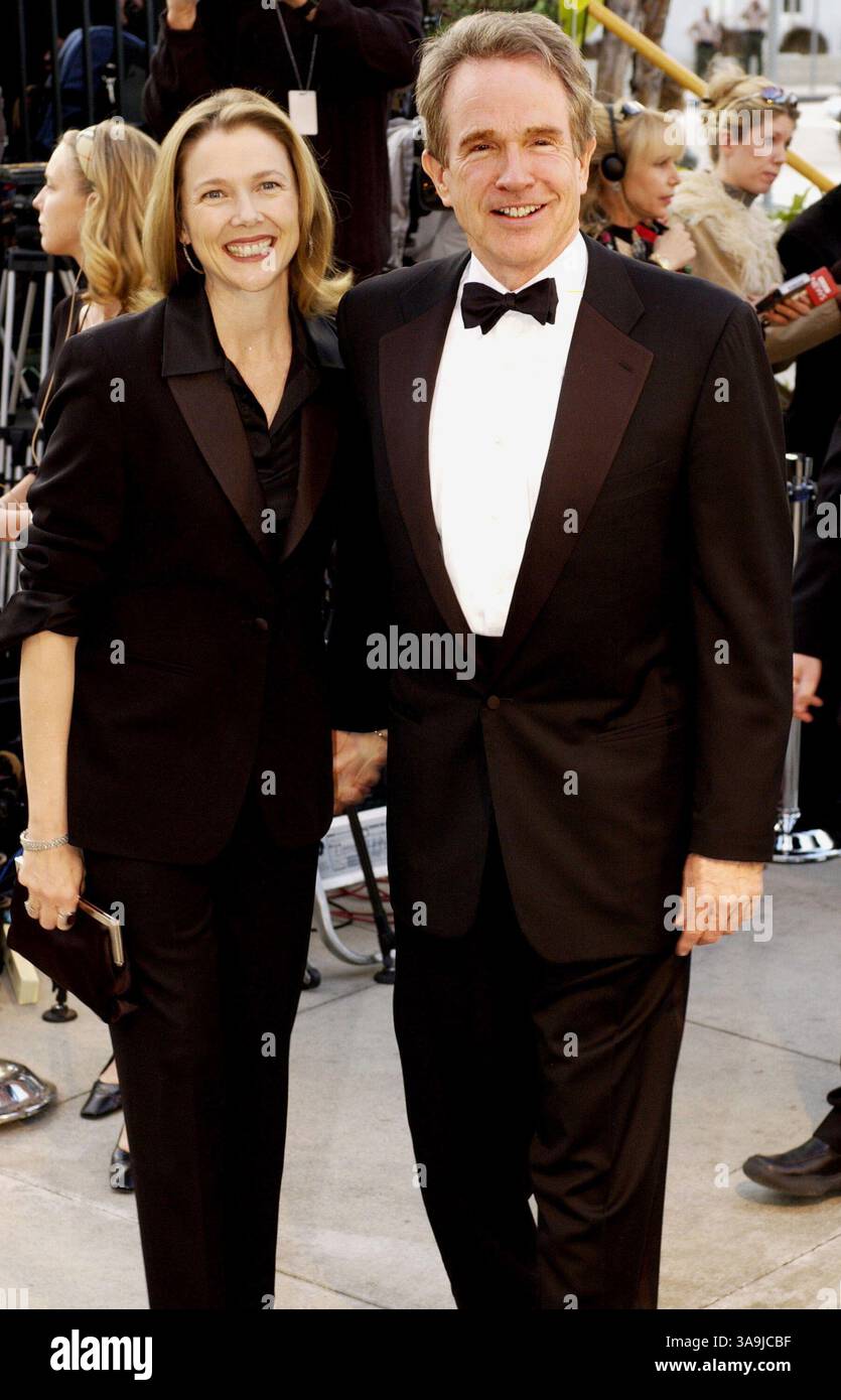 März 2002; Los Angeles, CA, USA; ANNETTE BENING und WARREN BEATTY ...