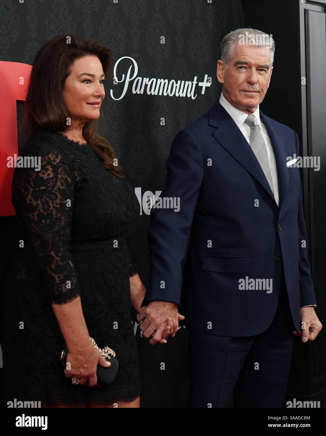 Pierce brosnan keely shaye die -Fotos und -Bildmaterial in hoher ...