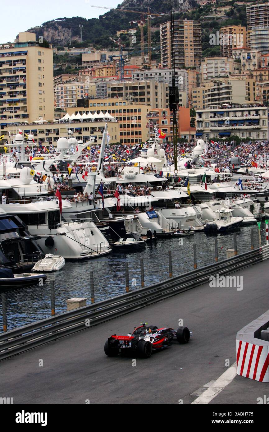 Lewis Hamilton (GBR) McLaren MP4-22 ..Formel-1-Weltmeisterschaft, Rd 5, Grand Prix von Monaco ...