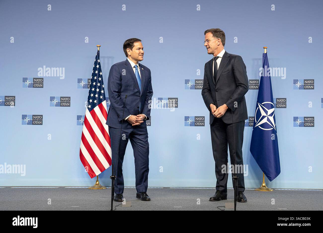 Marco Rubio trifft sich am 3. April 2025 in Brüssel (Belgien) mit NATO ...