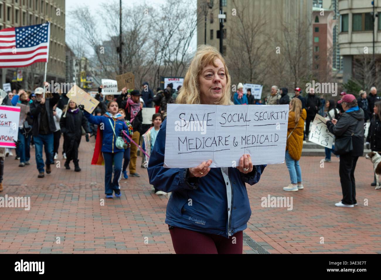 Hände Weg! Eine Demonstration auf dem Boston City Hall Plaza ...