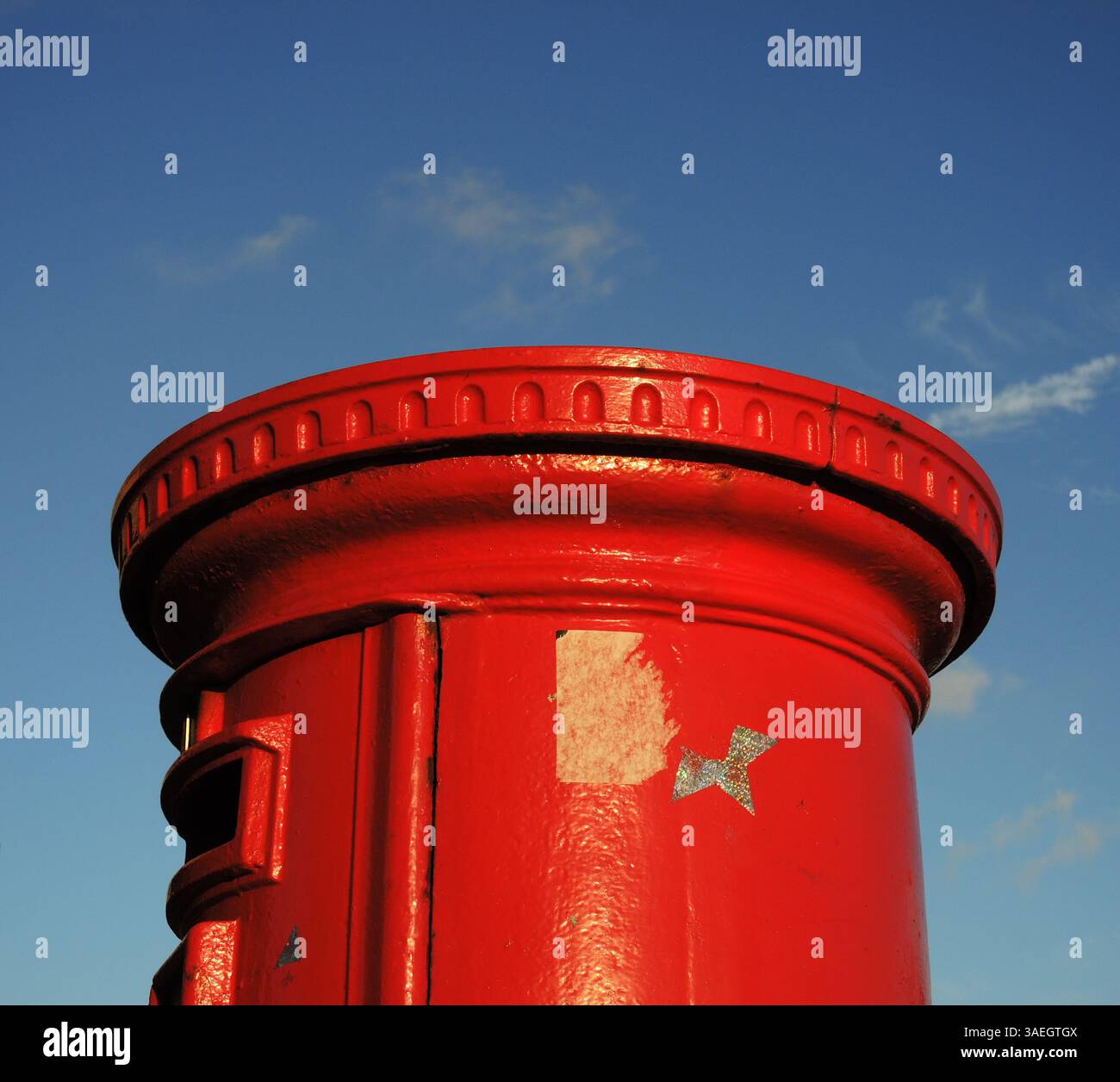 Roter briefkastenpostbrief -Fotos und -Bildmaterial in hoher Auflösung ...