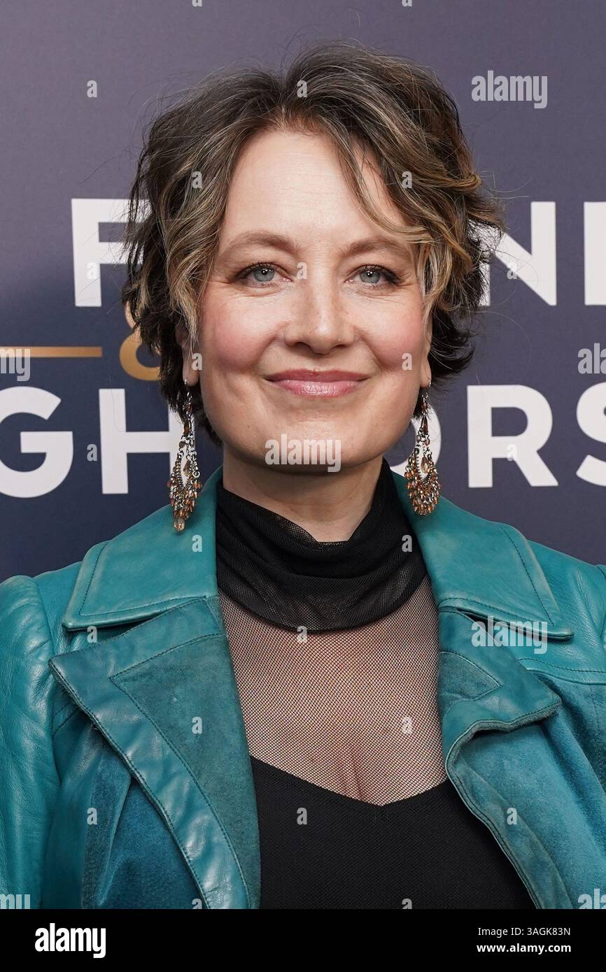 Ny. April 2025. Jennifer Mudge bei Arrivals for YOUR FRIENDS ...