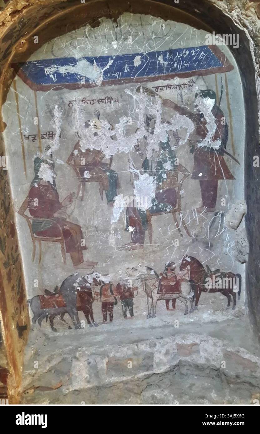 Ein Fresko aus dem 19. Jahrhundert aus der Gurdwara und Samadh von Baba Than Singh, gelegen in ...