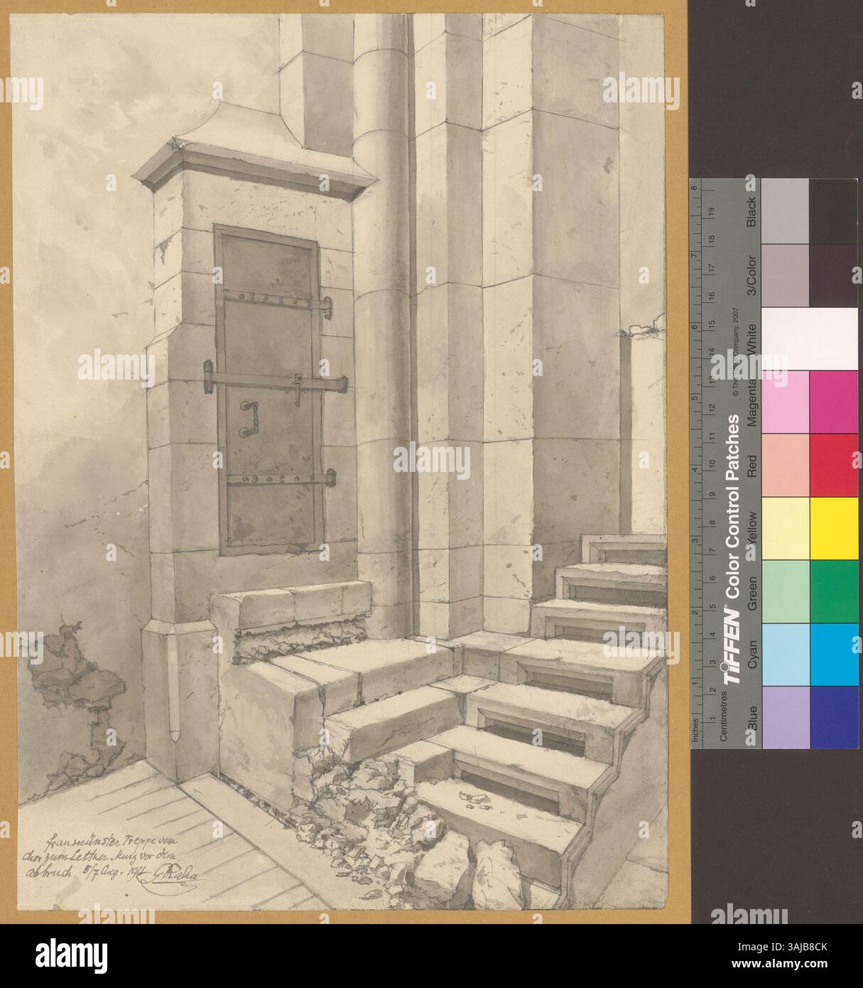 Das Bild zeigt die Treppe vom Chor zum Rednerpult der Fraumünster ...