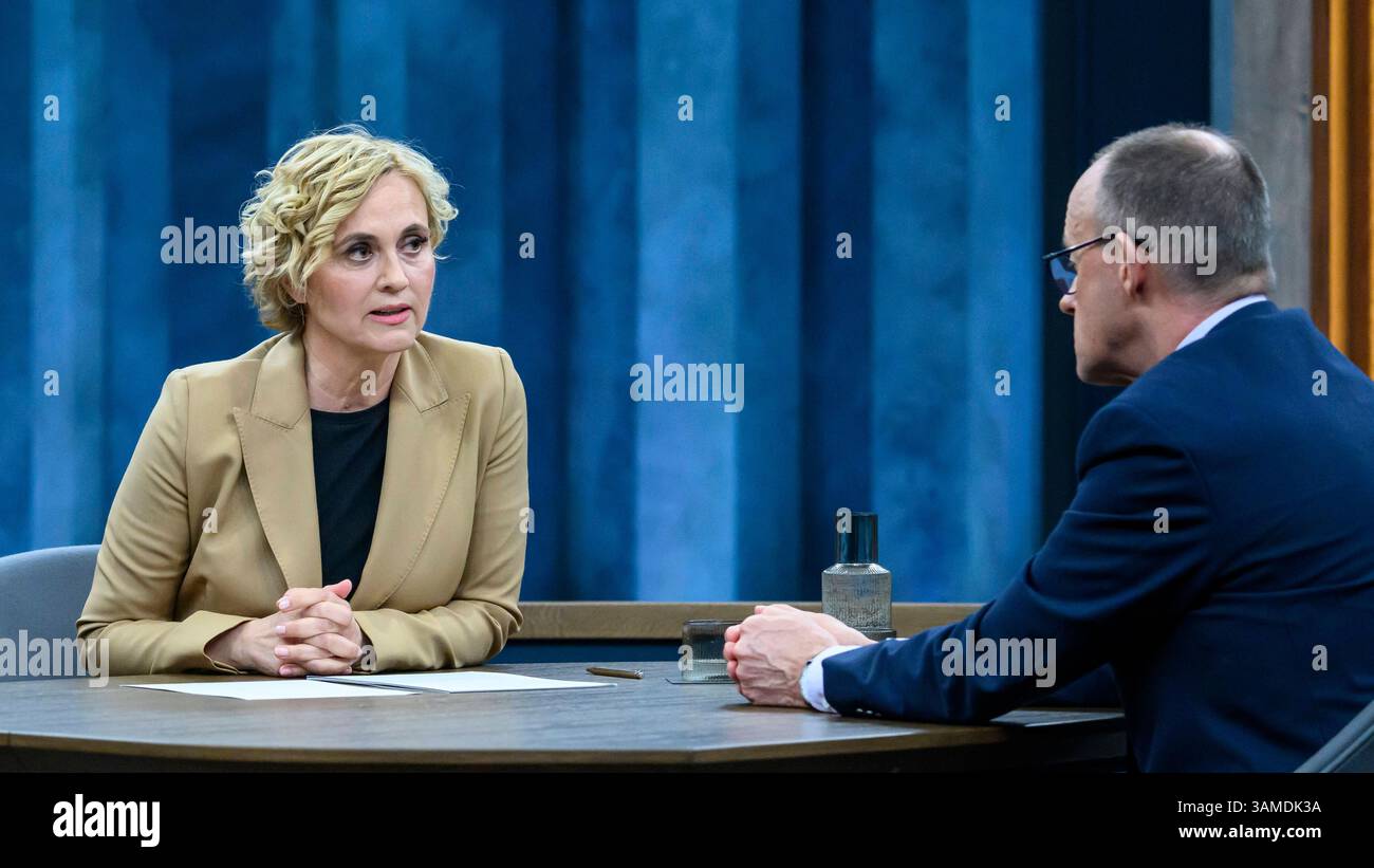 GER, Berlin, Studio, zu Gast bei - Caren Miosga, Polittalk, TV, Format, mit Moderatorin, NDR ...