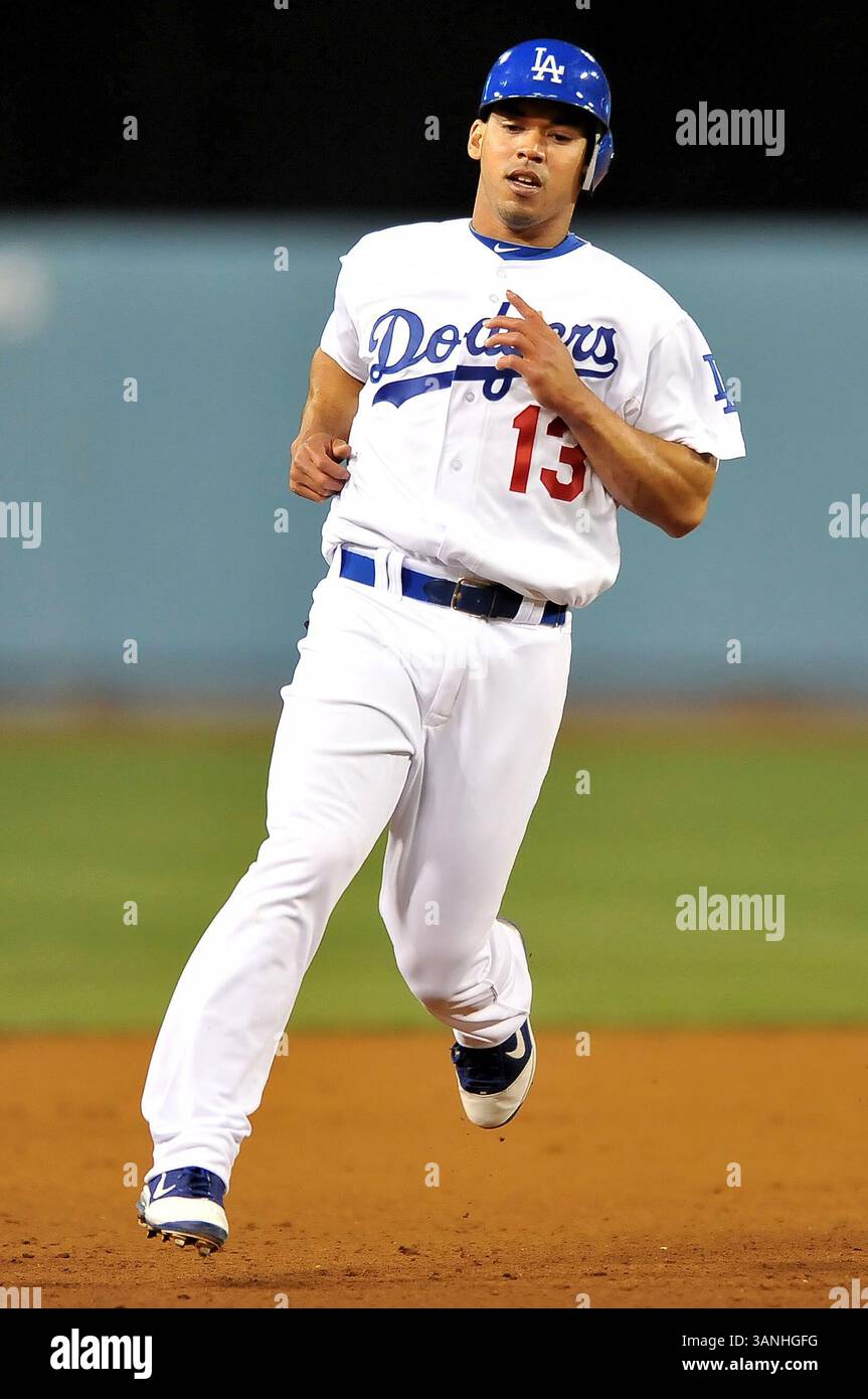 1. April 2011 Los Angeles, CA. Dodgers Ivan de Jesus #13 in Aktion ...