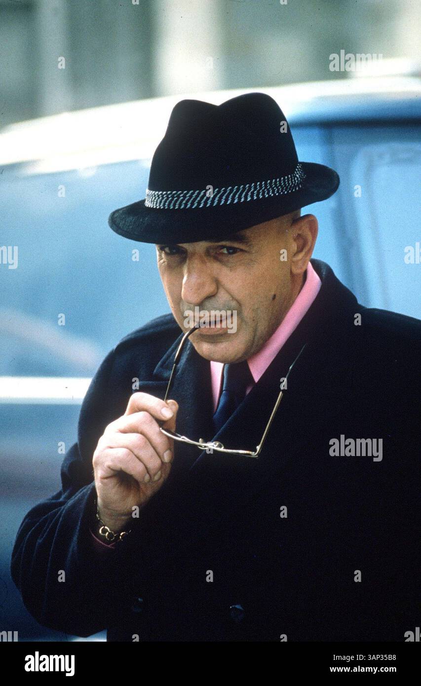 1. Dezember 1973 - TELLY SAVALAS. IN KOJAK. 1973(Bild: © Globe Photos ...