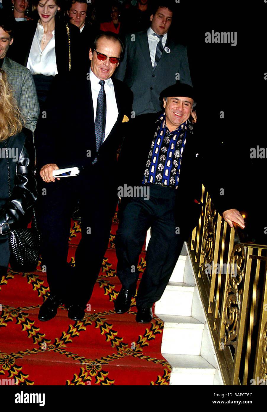 Jack nicholson danny devito hoffa -Fotos und -Bildmaterial in hoher ...