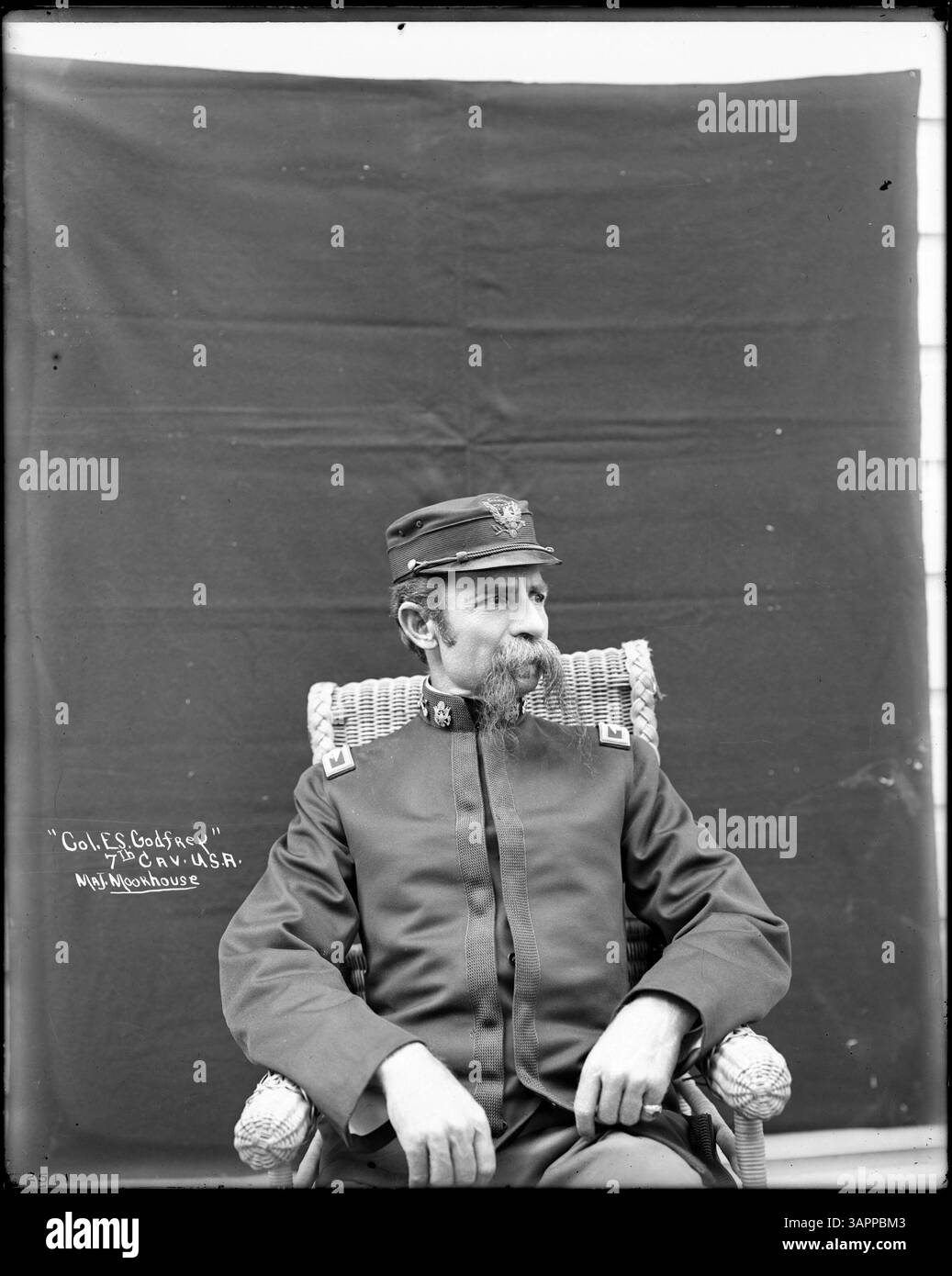 Dieses Foto zeigt Colonel E. S. Godfrey von der 7. Kavallerie der US ...