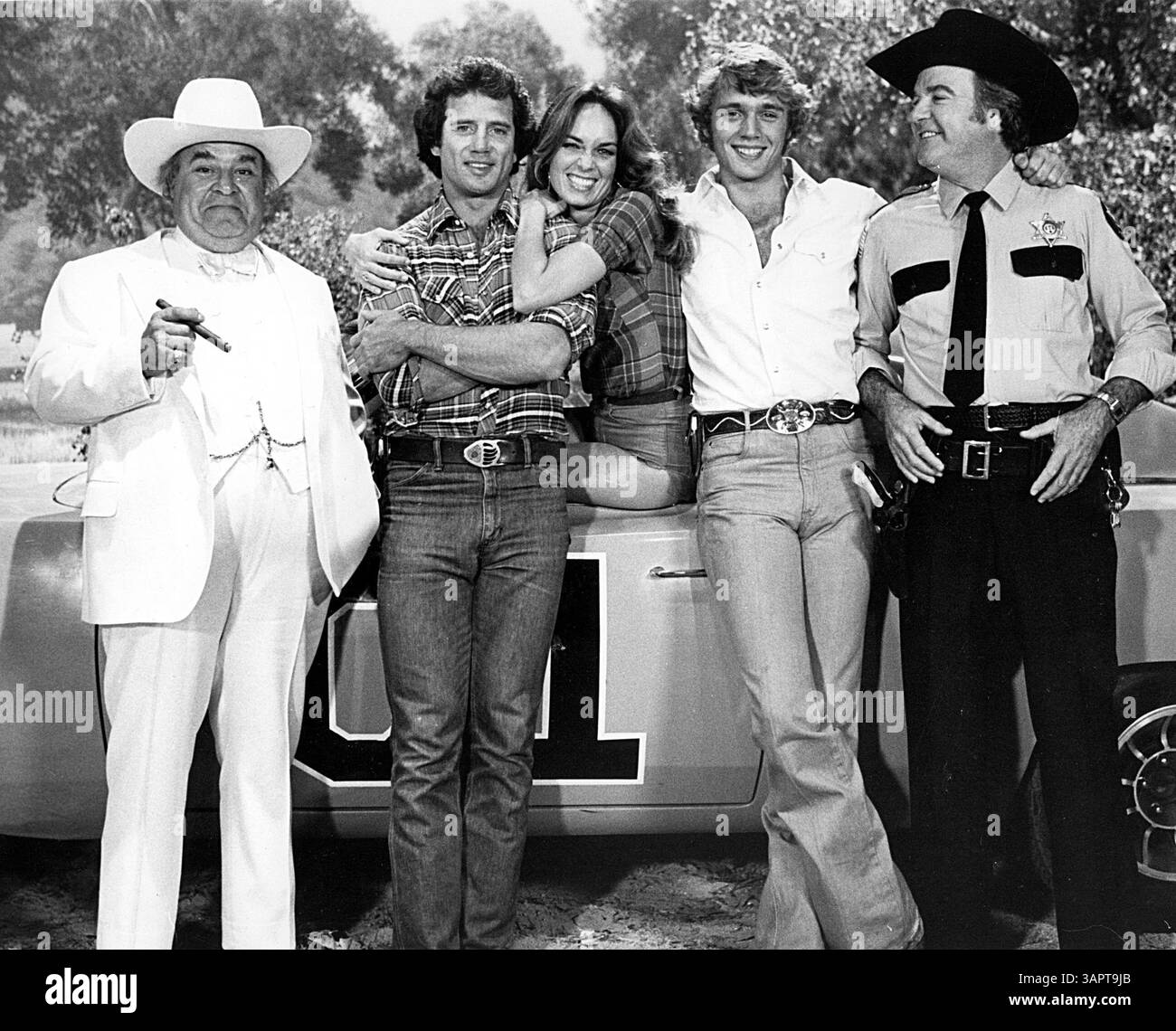 Dukes of hazzard catherine bach Schwarzweiß-Stockfotos und -bilder - Alamy