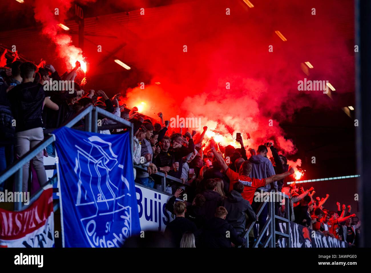Volendam - Fans des FC Volendam während der dreißigsten Runde der ...