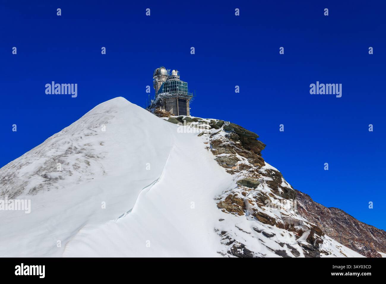 Blick auf das Sphinx-Observatorium auf dem Jungfraujoch, einem der höchsten Observatorien der ...