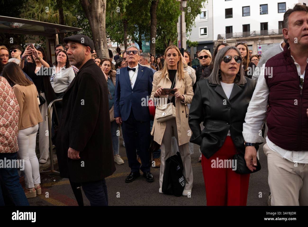 Sevilla nacht der witwen semana santa -Fotos und -Bildmaterial in hoher Auflösung – Alamy