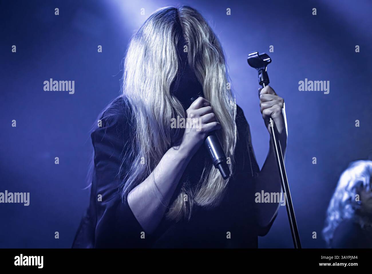 Aarhus, Dänemark. April 2025. Die dänische Doom-Metal-Band Konvent gibt ...