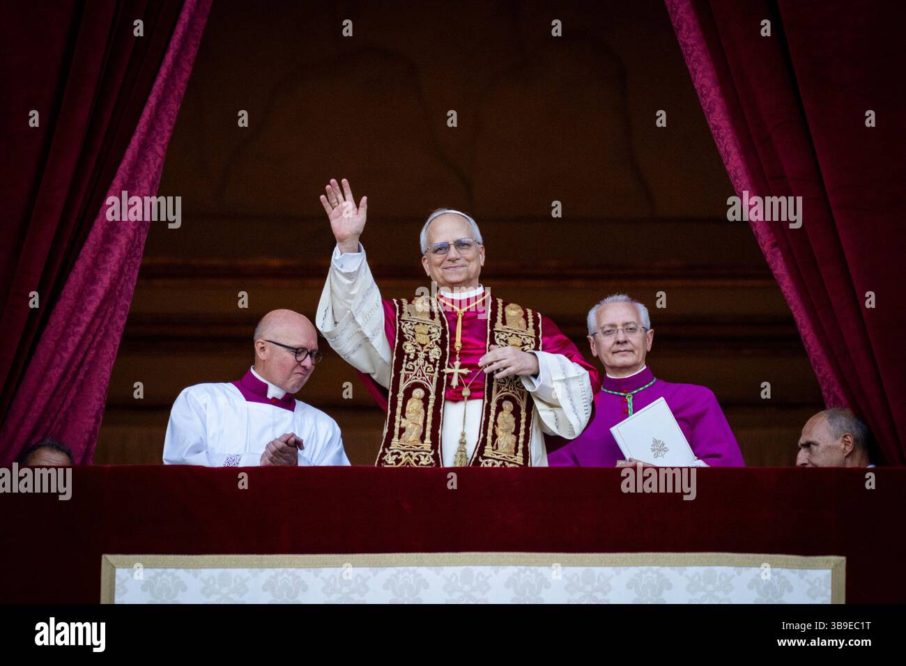 Der neu gewählte Papst Leo XIV. (Kardinal Robert Franziskus Prevost ...