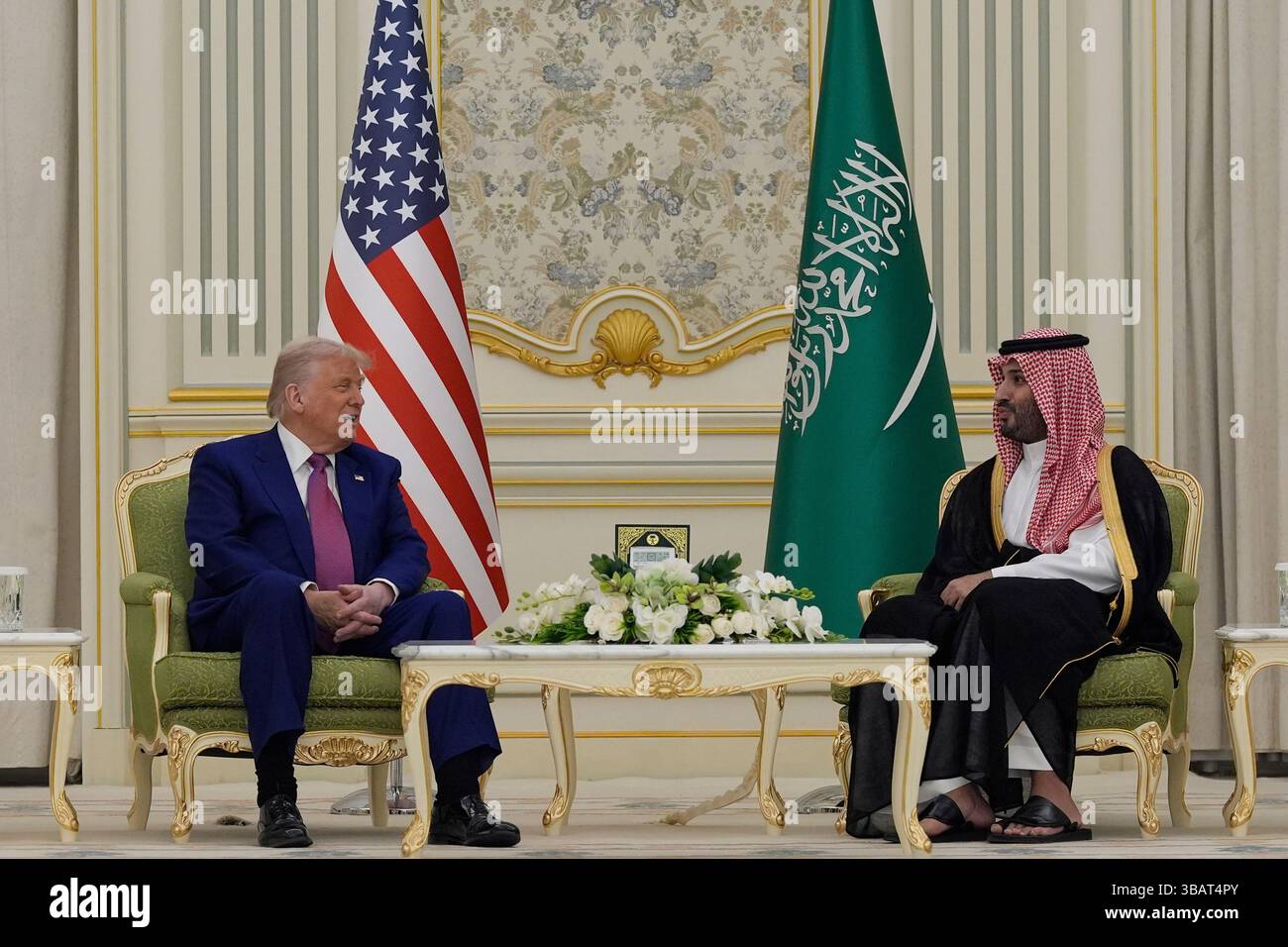 President Donald Trump and Saudi Crown Prince Mohammed bin Salman speak ...