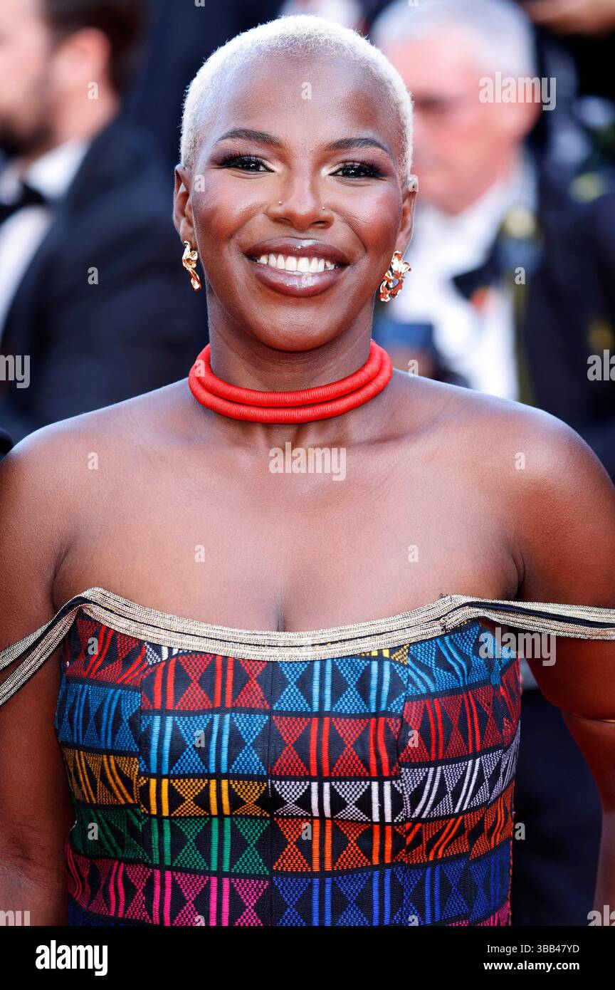 Deborah Christelle lobe Naney bei der Premiere des Kinofilms Mission ...