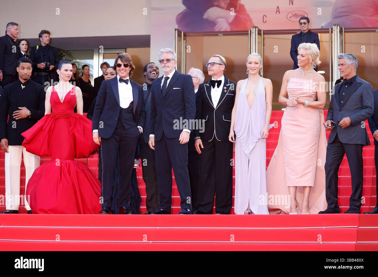 Greg Tarzan Davis, Hayley Atwell, Angela Bassett, Tom Cruise, Tramell ...