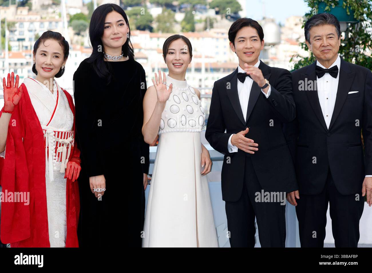 Yo Yoshida, Camilla Aiko, Suzu Hirose, Kouhei Matsushita und Tomokazu ...