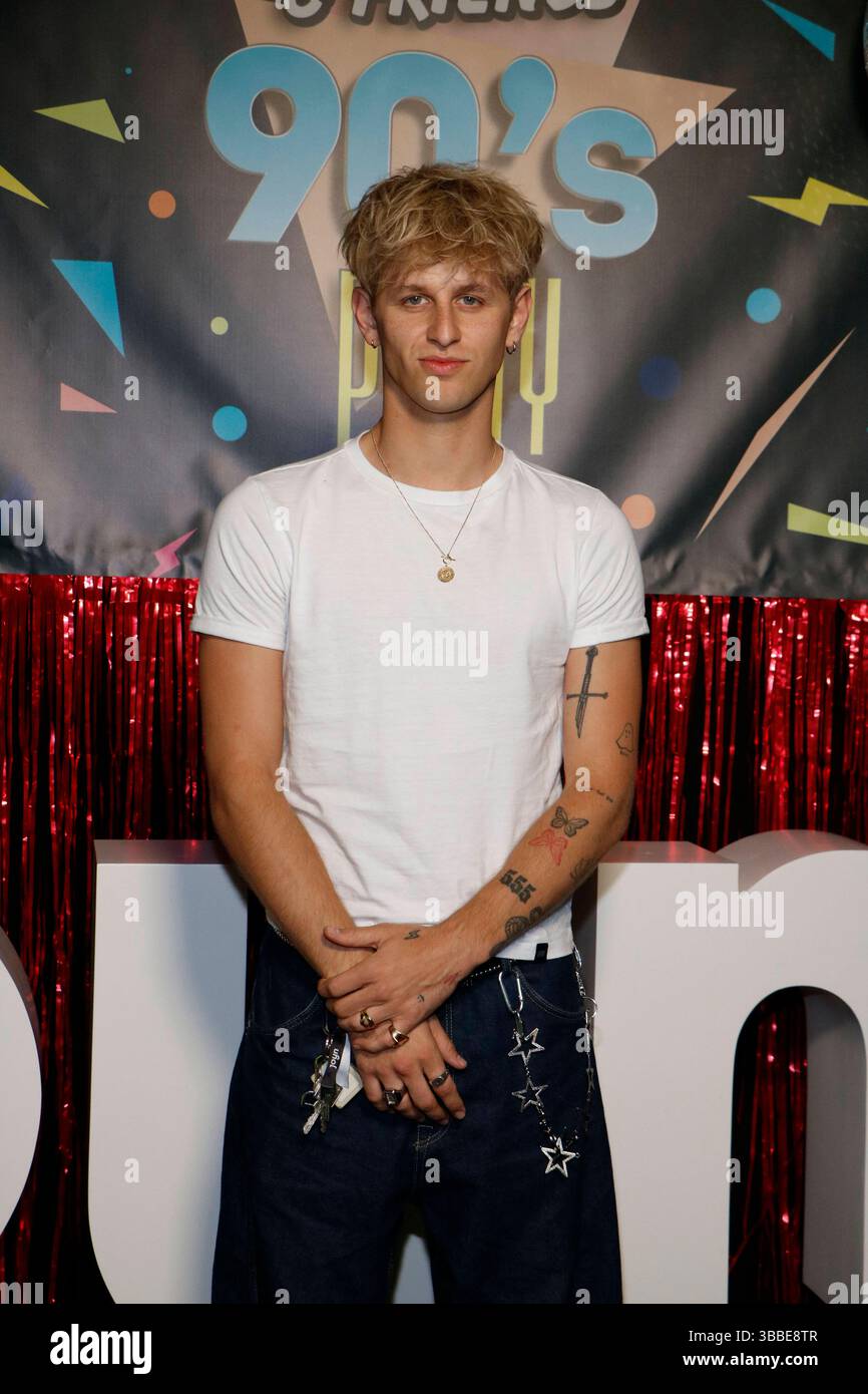 Theo Carow beim Photocall zur Premiere der ersten Staffel der JOYN ...