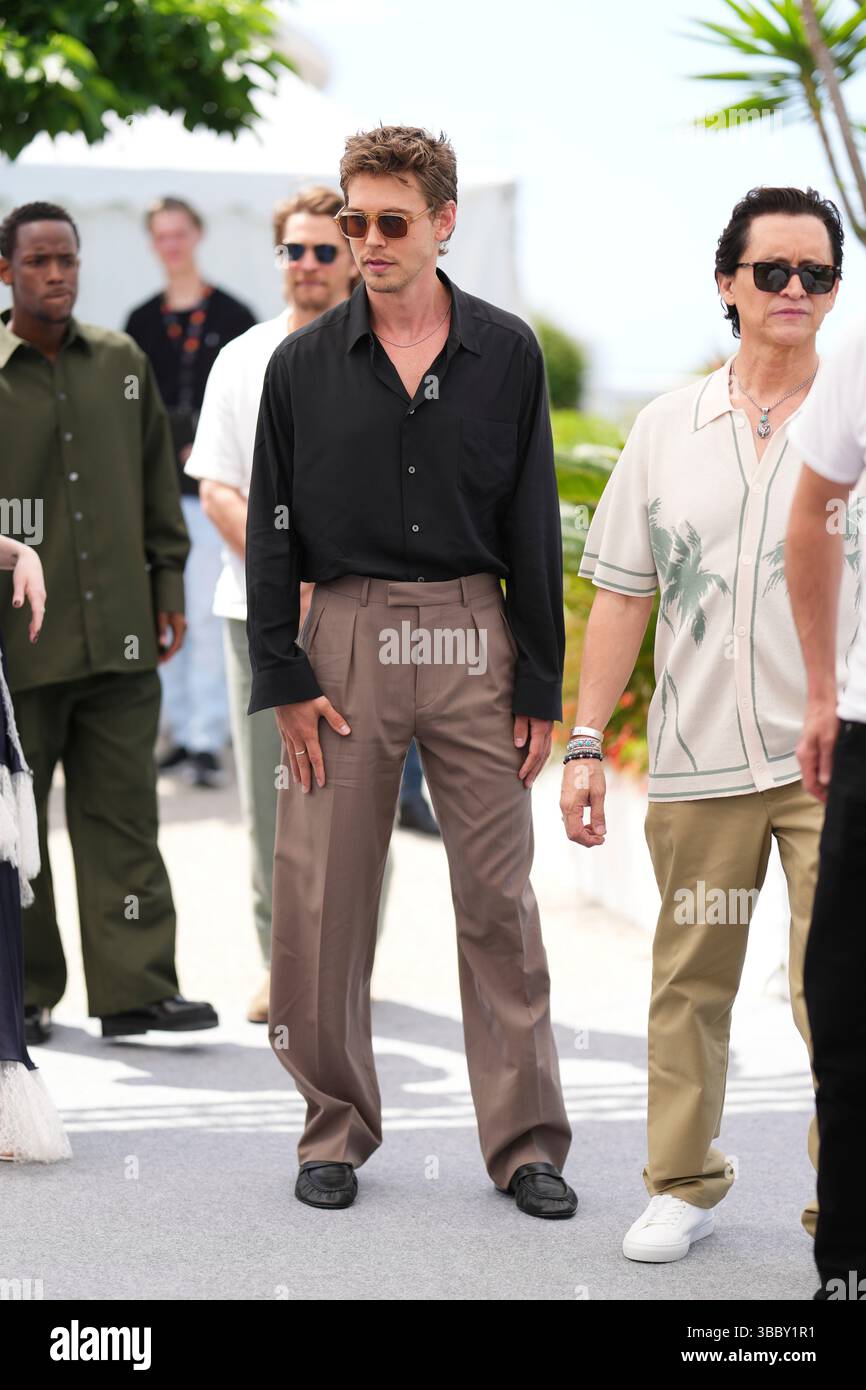 Micheal Ward, from left, Luke Grimes, Austin Butler, and Clifton ...