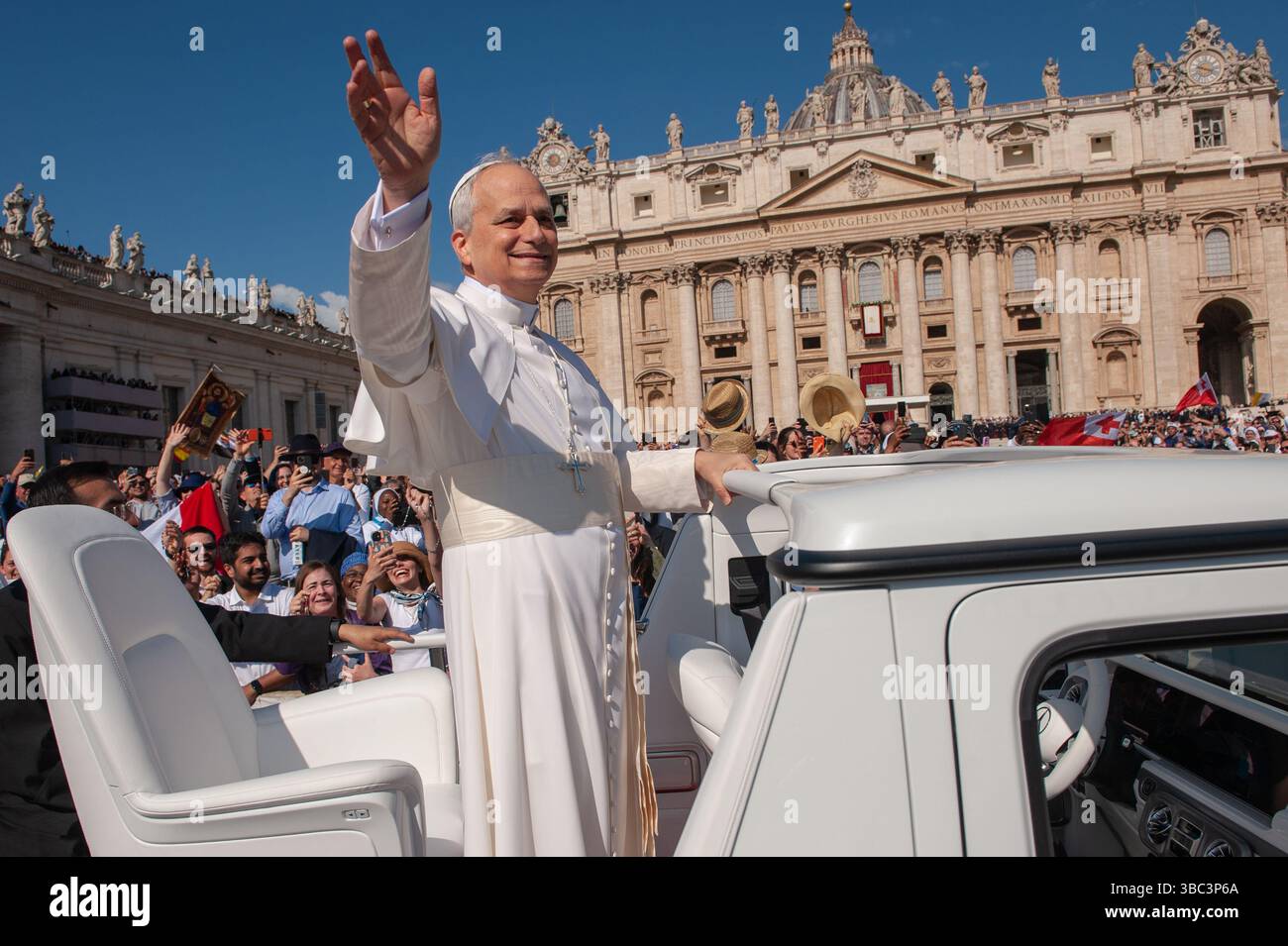 Vatikan 17. Mai 2025 - Papst Leo XIV. Führt die Messe für den ...