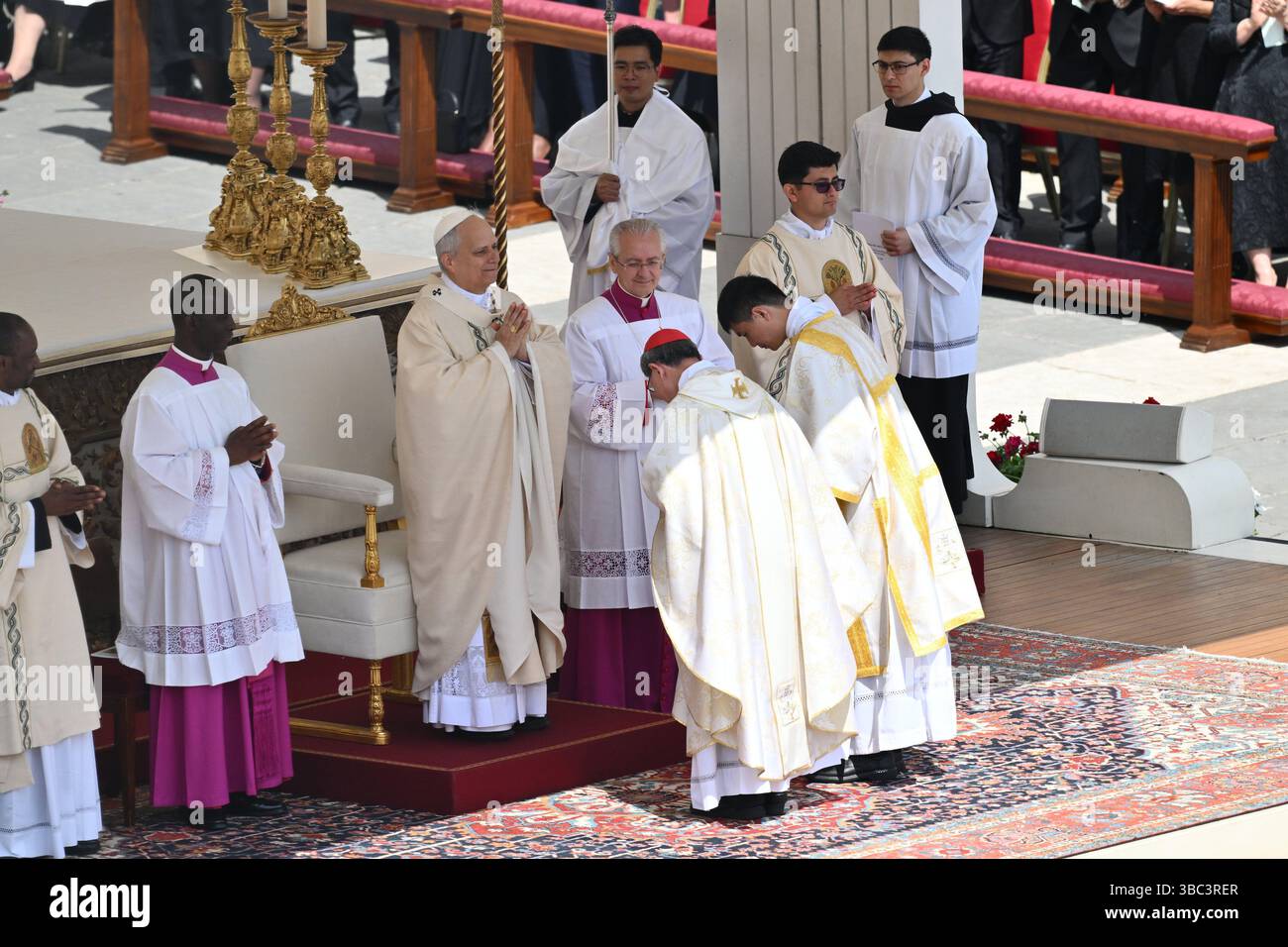 Vatikanstadt, Italien. Mai 2025. Papst Leo XIV. Heilige Messe zum ...