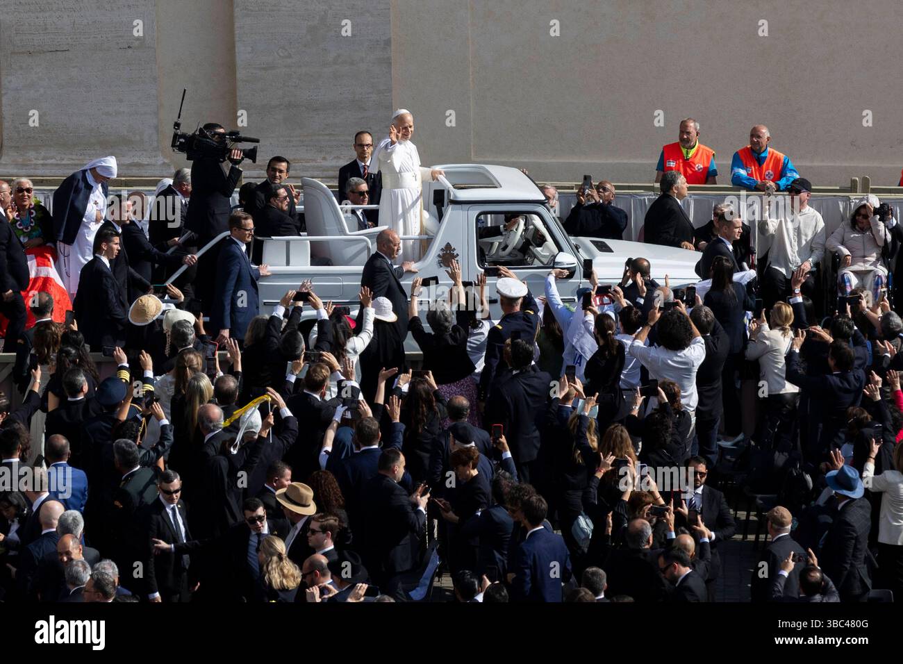 Vatikanjubiläum in Italien Papst Leo XIV. Kommt am 18. Mai 2025 im ...