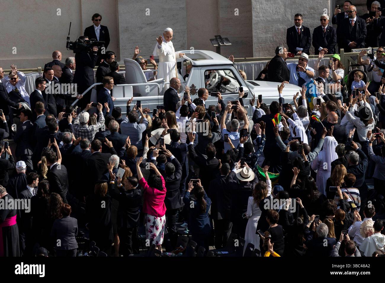 Vatikanjubiläum in Italien Papst Leo XIV. Kommt am 18. Mai 2025 im ...