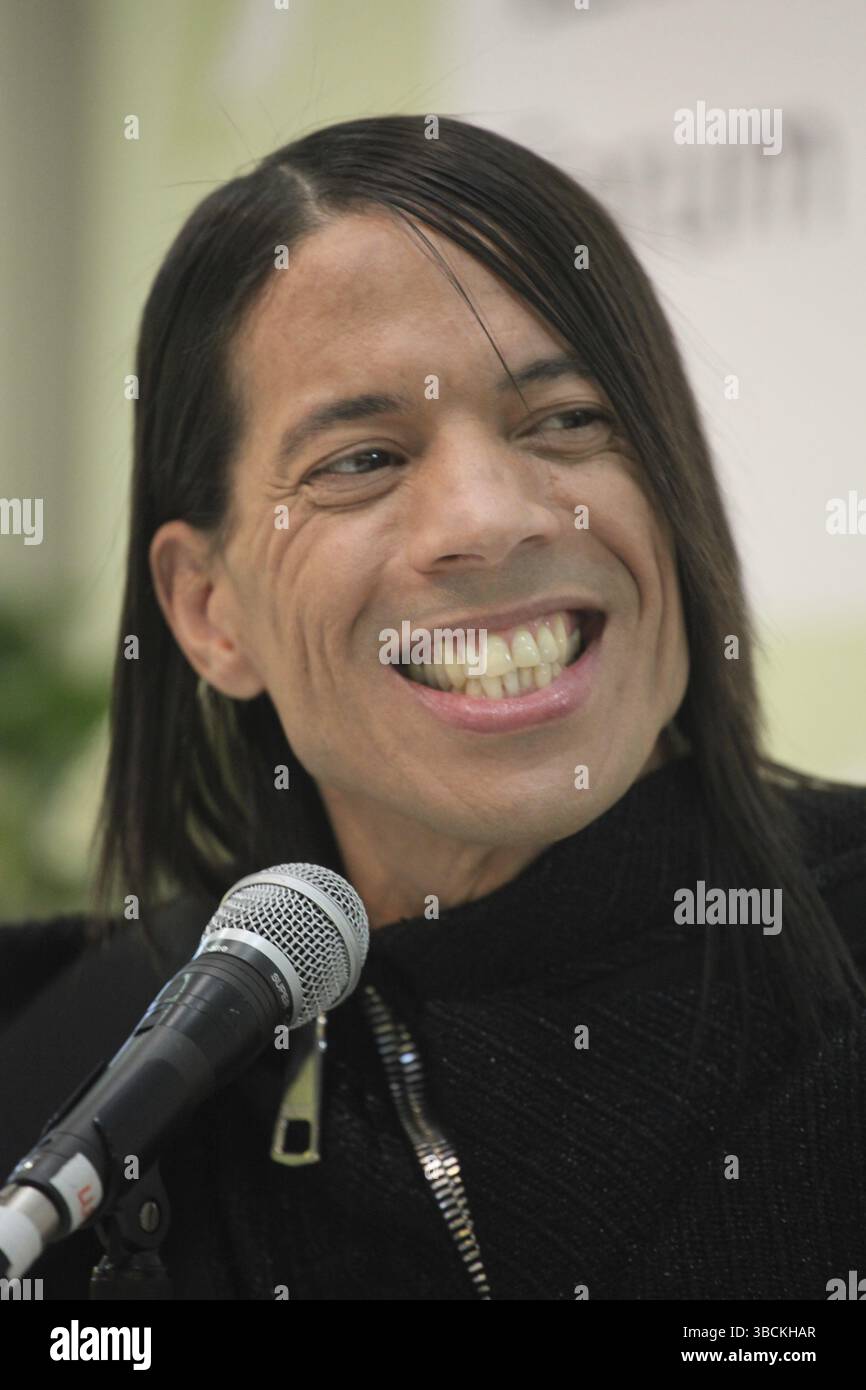 Kubanisches model jorge gonzalez -Fotos und -Bildmaterial in hoher ...