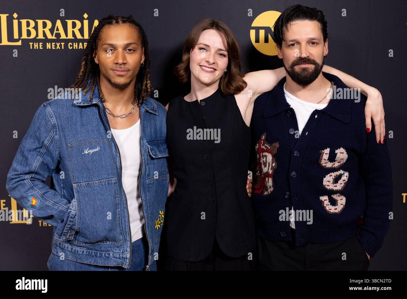 Ny. Mai 2025. Bluey Robinson, Olivia Morris, Callum McGowan at Arrivals ...