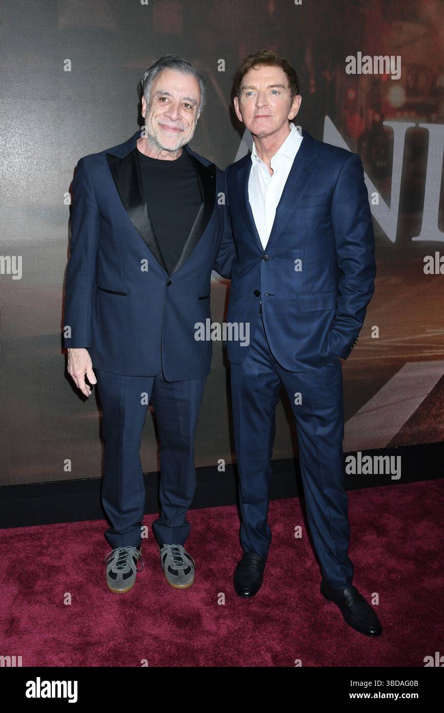 Ny. Mai 2025. John Melfi, Michael Patrick King bei der Ankunft für UND ...