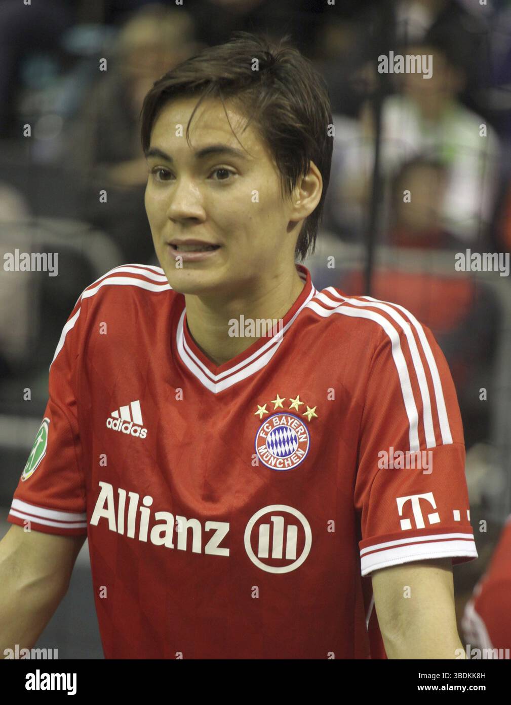Nicole cross -Fotos und -Bildmaterial in hoher Auflösung – Alamy