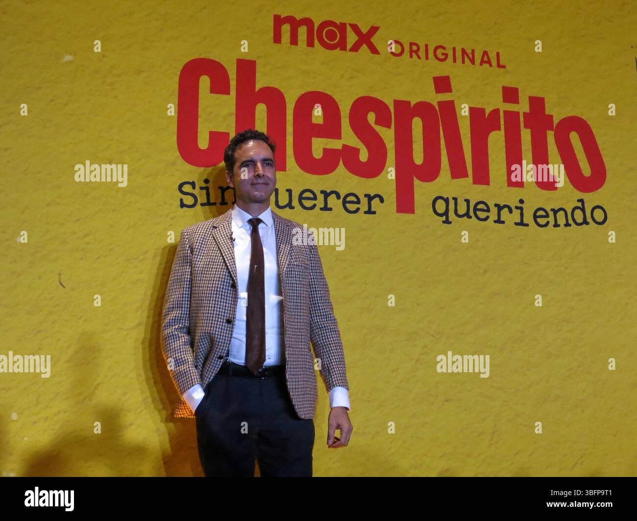 Actor Arturo Barba of the series "Chespirito: Sin querer queriendo ...