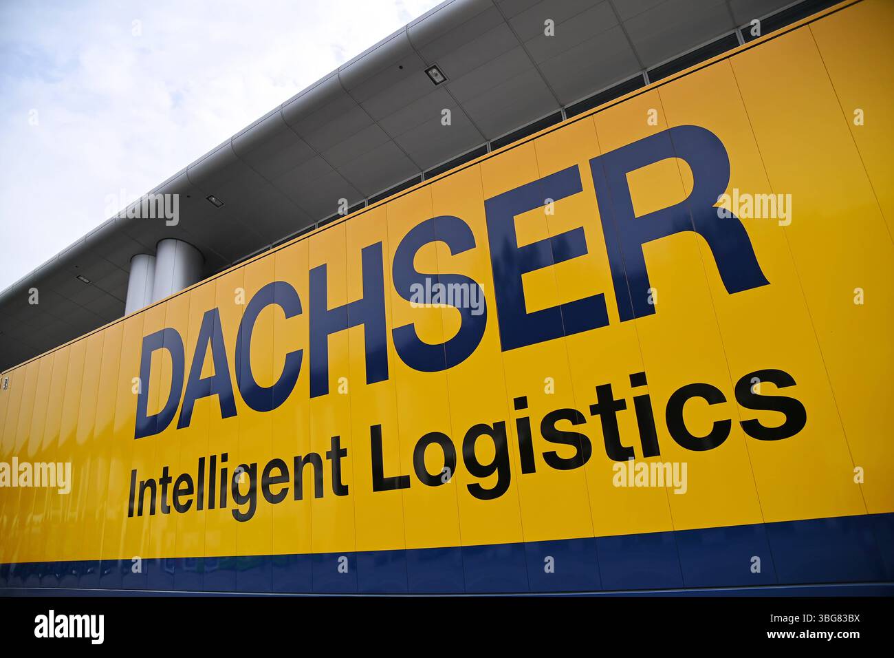 Messe Transport Logistik 2025 Logo DACHSER INTELLIGENT LOGISTICS ...