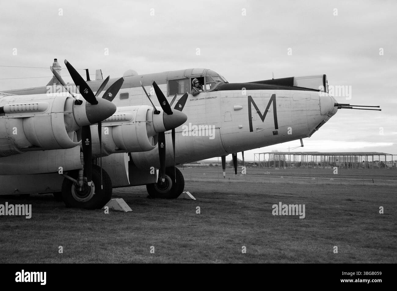 Avro shackleton Schwarzweiß-Stockfotos und -bilder - Alamy