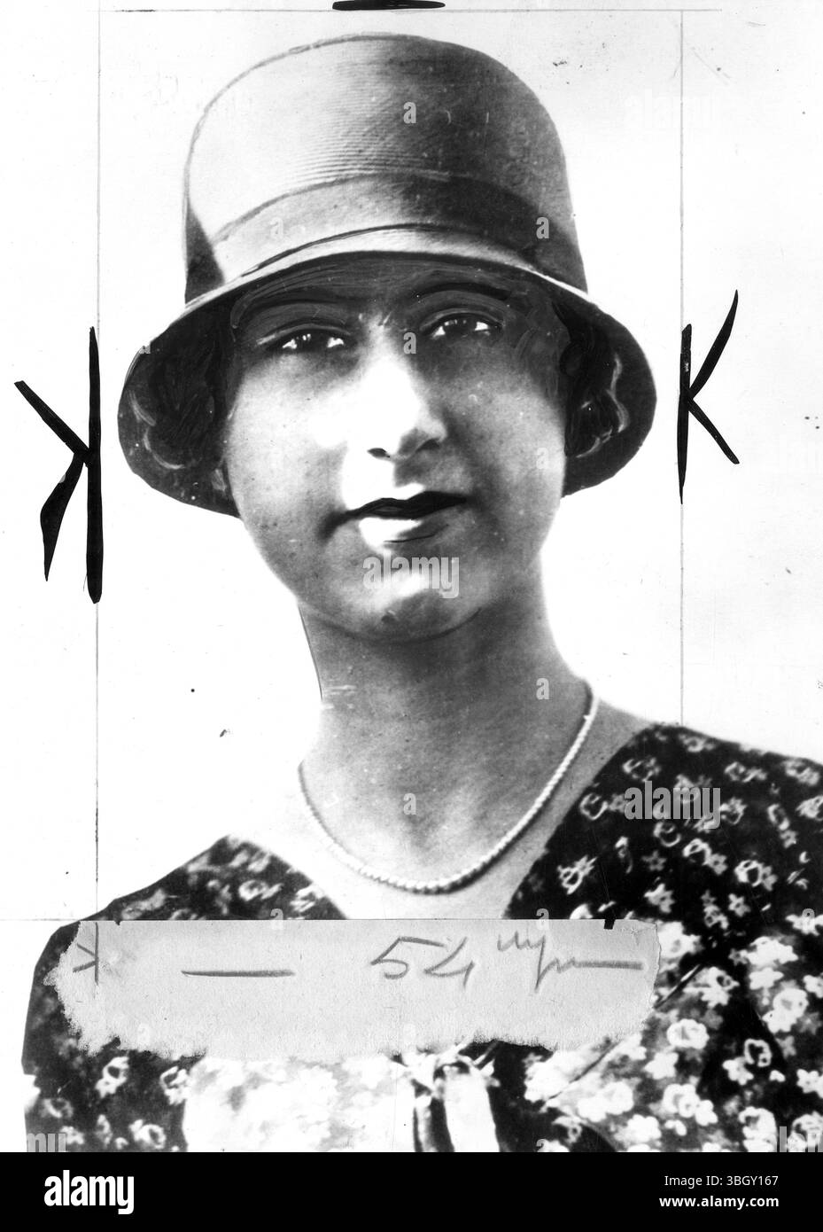 Mrs. Alice Helen Stoll, Mitglied einer der ältesten Familien von ...
