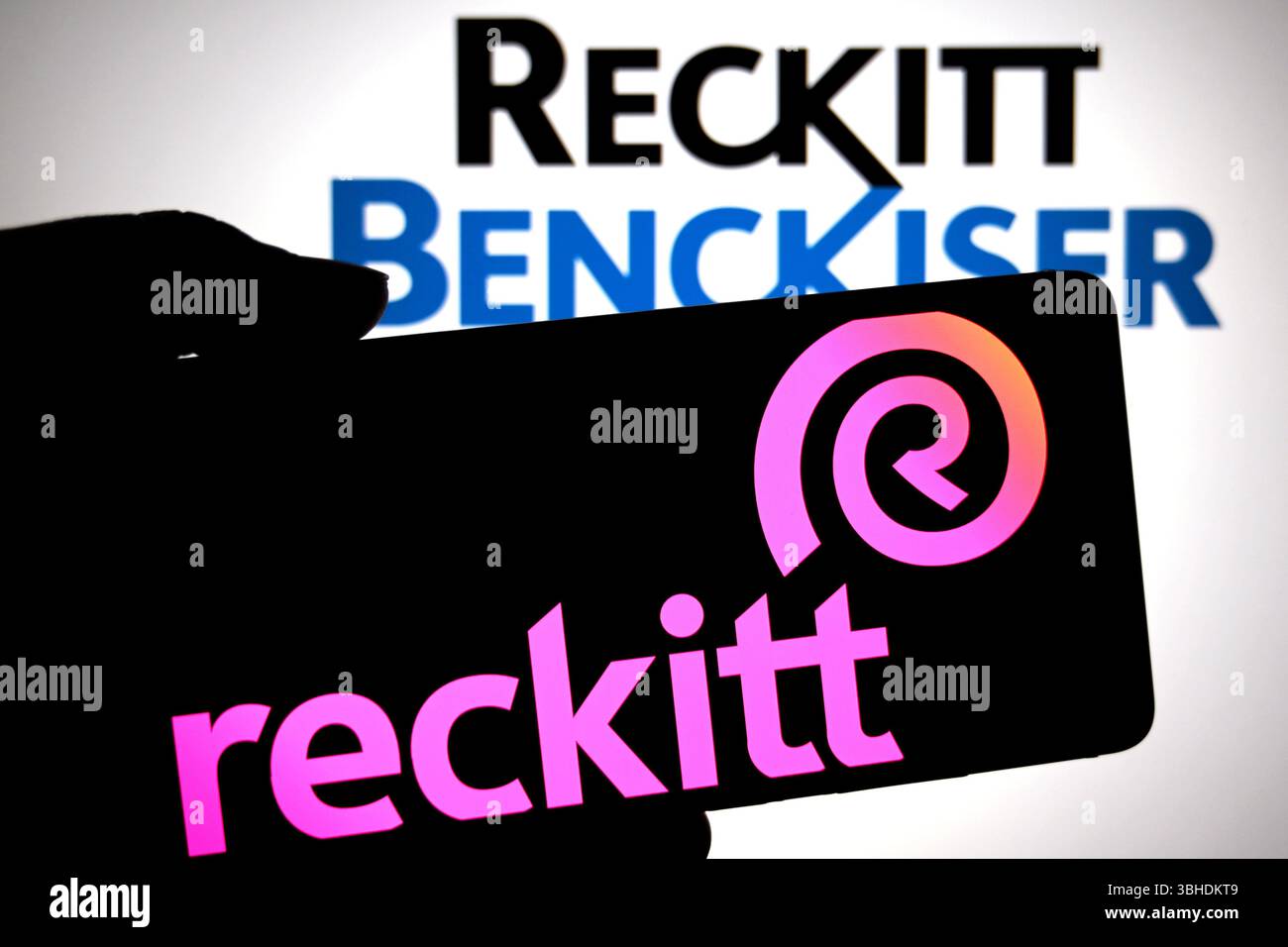 Reckitt benckiser logo -Fotos und -Bildmaterial in hoher Auflösung – Alamy