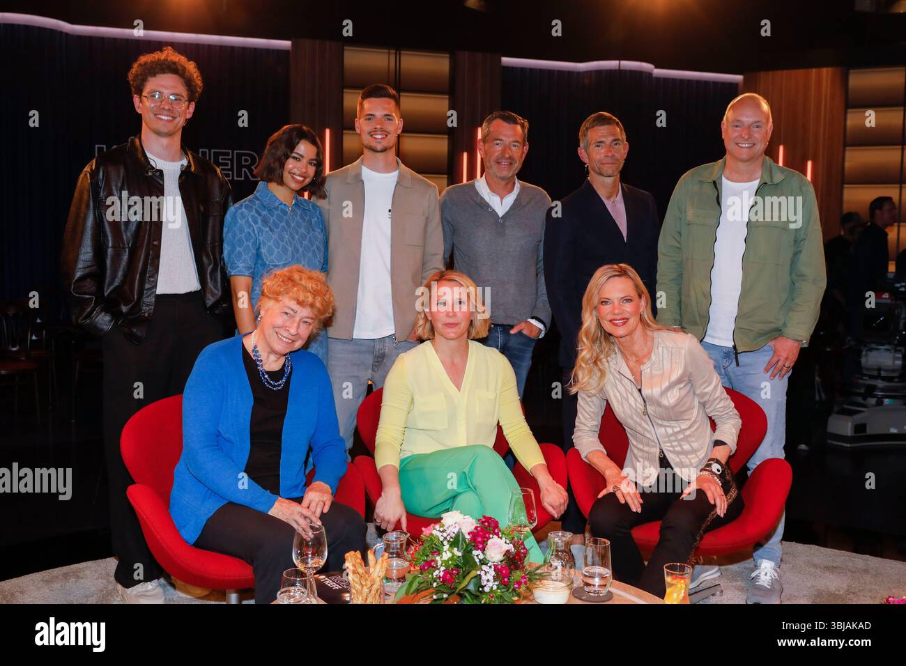 Tim Kamrad; Gesine Schwan; Sarah Richmond; Julian Weigl; Susan Link ...